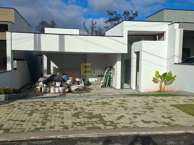 Casa de Condomínio para venda em Residencial Jatobás em Louveira São Paulo de 267.00m² com 3 Quartos, 3 Suítes e 4 Garagens