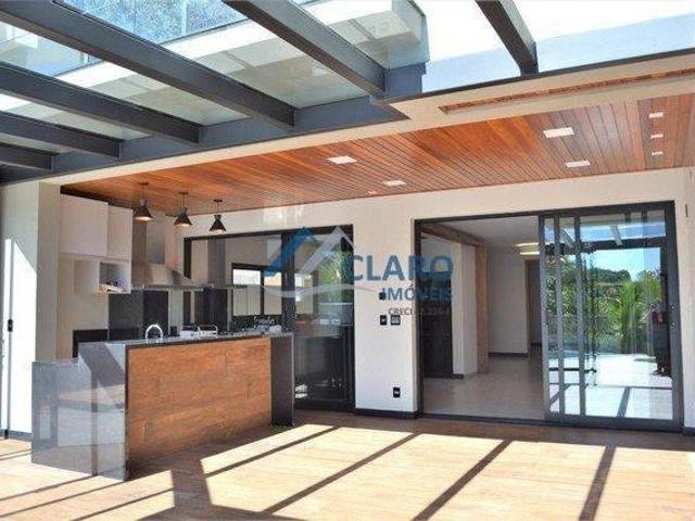 Casa de Condomínio para venda em Residencial Lago Sul de 420.00m² com 4 Quartos, 3 Suites e 4 Garage