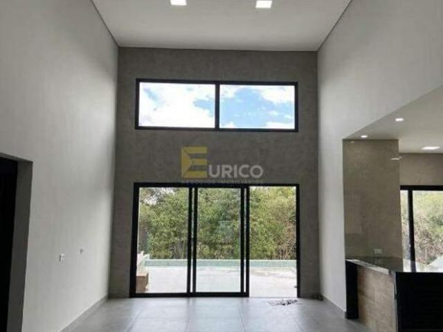 Casa de Condomínio para venda em Residencial Lagos de Jarinu de 210.00m² com 3 Quartos, 3 Suites e 4