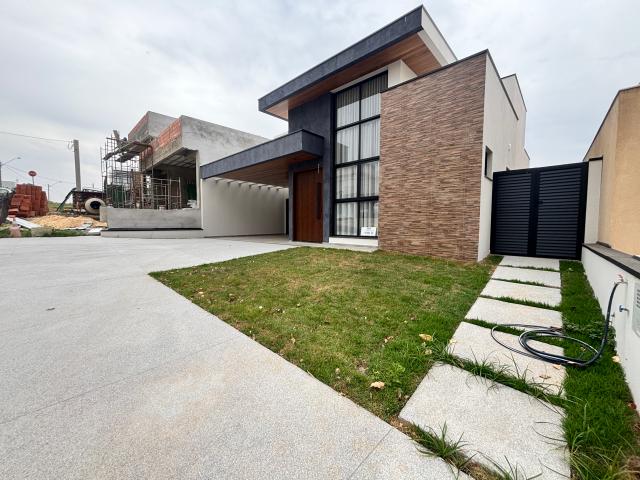 Casa de Condomínio para venda em Residencial Lagos D'icaraí em Salto São Paulo de 330.00m² com 3 Quartos, 3 Suítes e 4 Garagens