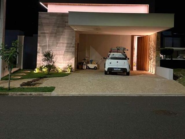 Casa de Condomínio para venda em Residencial Madalena Ii em Araçatuba São Paulo de 170.00m² com 3 Quartos, 3 Suítes e 3 Garagens