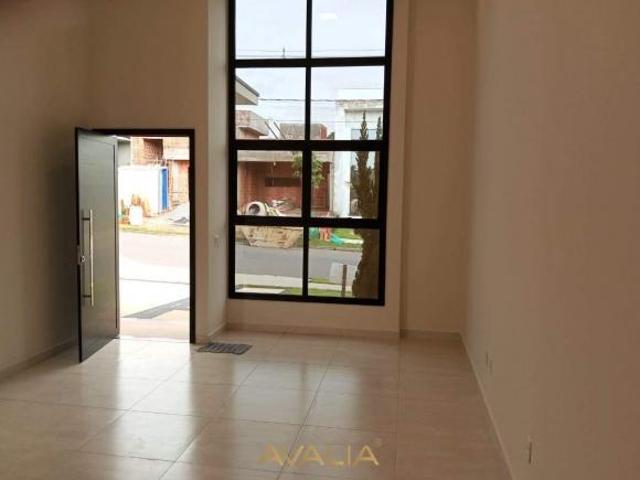 Casa de Condomínio para venda em Residencial Milano de 146.00m² com 3 Quartos, 1 Suite e 4 Garagens
