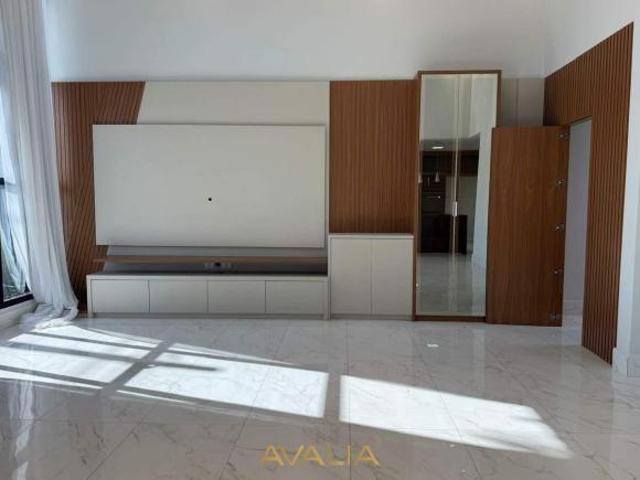 Casa de Condomínio para venda em Residencial Milano de 193.11m² com 3 Quartos, 3 Suites e 4 Garagens