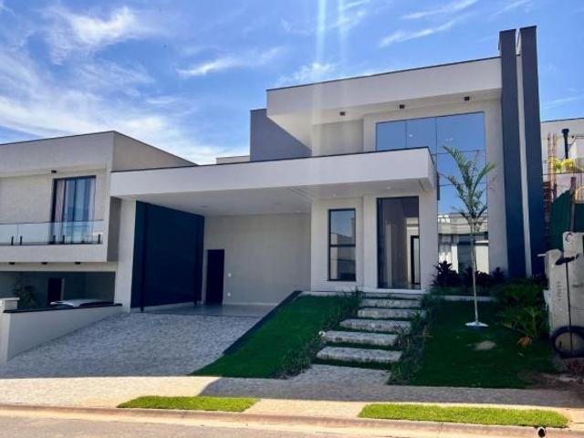 Casa de Condomínio para venda em Residencial Mont&apos  Alcino de 187.00m² com 3 Quartos, 3 Suites e 4 Ga