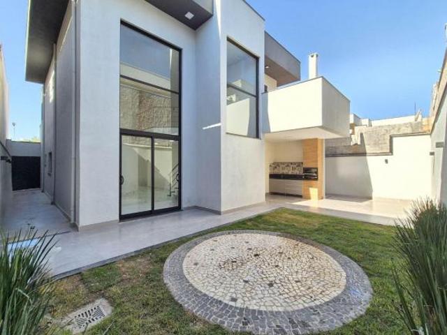 Casa de Condomínio para venda em Residencial Mont&apos  Alcino de 240.00m² com 3 Quartos, 3 Suites e 4 Ga