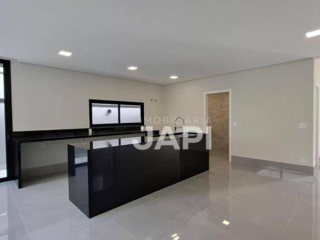 Casa de Condomínio para venda em Residencial Pecan de 172.00m² com 3 Quartos, 3 Suites e 4 Garagens