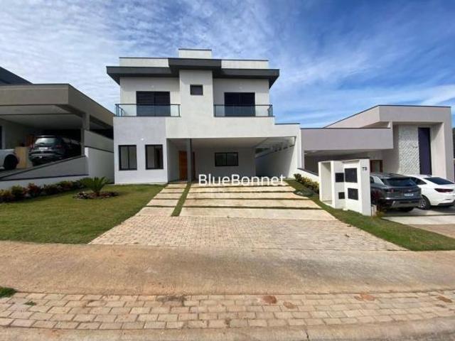 Casa de Condomínio para venda em Residencial Pecan de 226.00m² com 3 Quartos, 3 Suites e 4 Garagens