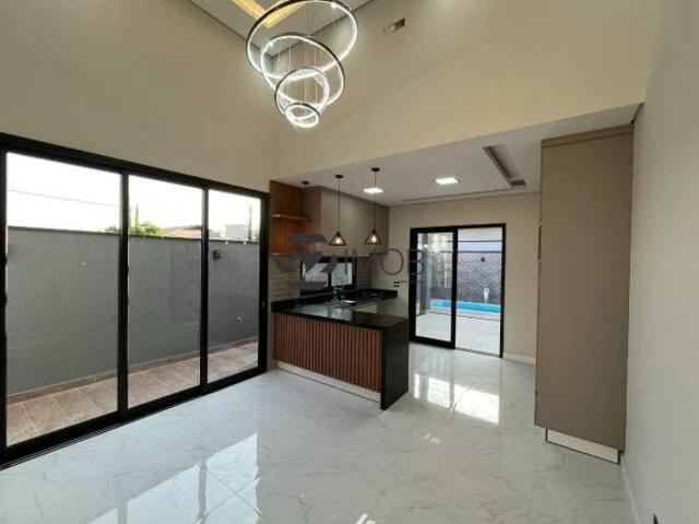 Casa de Condomínio para venda em Residencial Portal do Lago de 137.55m² com 3 Quartos e 3 Suites