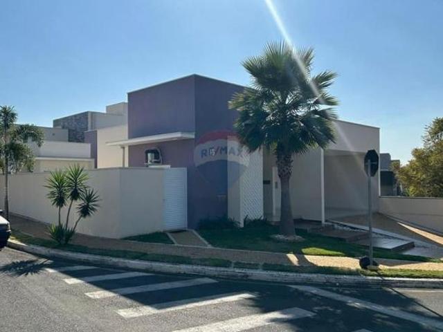 Casa de Condomínio para venda em Residencial Portal Do Lago de 178.00m² com 3 Quartos, 1 Suite e 4 G