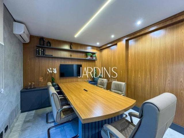 Casa de Condomínio para venda em Ribeirânia de 235.00m² com 10 Quartos, 2 Suites e 4 Garagens