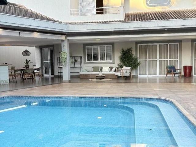 Casa de Condomínio para venda em Royal Park de 530.00m² com 5 Quartos, 3 Suites e 6 Garagens