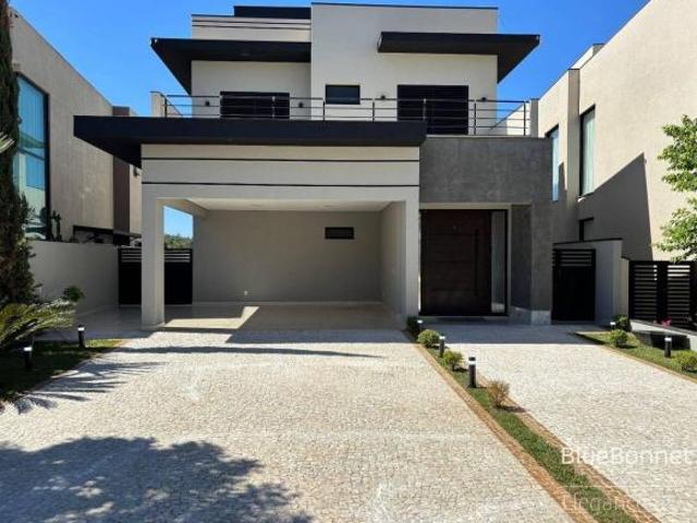 Casa de Condomínio para venda em Rua 2 de 275.00m² com 4 Quartos, 4 Suites e 6 Garagens