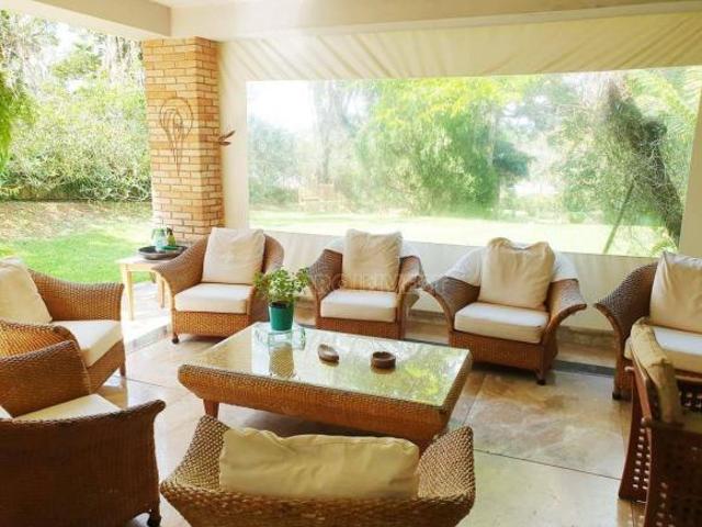 Casa de Condomínio para venda em São Fernando Golf Club de 560.00m² com 3 Quartos, 3 Suites e 3 Gara