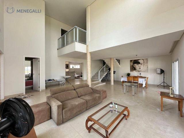 Casa de Condomínio para venda em São Pedro em São Pedro São Paulo de 550.00m² com 5 Quartos, 5 Suítes e 6 Garagens