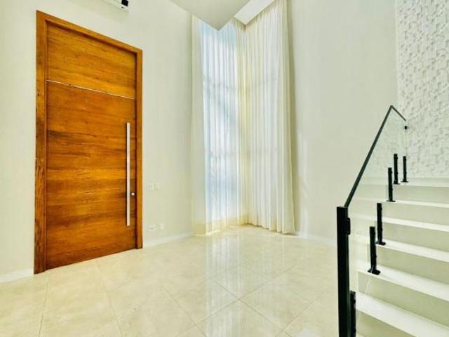Casa de Condomínio para venda em São Venâncio de 240.00m² com 3 Quartos, 1 Suite e 4 Garagens
