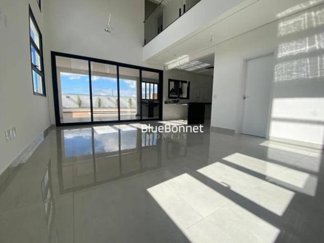 Casa de Condomínio para venda em São Venâncio de 240.00m² com 3 Quartos, 3 Suites e 4 Garagens