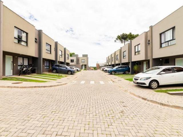 Casa de Condomínio para venda em Santa Cândida de 104.00m² com 3 Quartos, 1 Suite e 2 Garagens