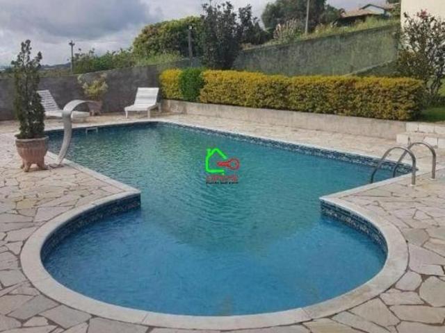 Casa de Condomínio para venda em Santa Cândida de 1300.00m² com 3 Quartos e 8 Garagens