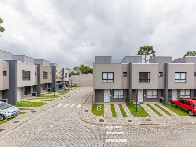 Casa de Condomínio para venda em Santa Cândida em Curitiba Paraná de 104.00m² com 3 Quartos, 1 Suíte e 2 Garagens