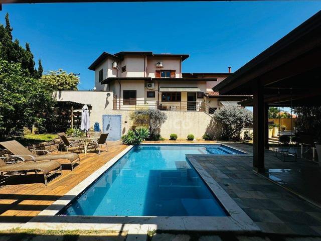 Casa de Condomínio para venda em Santa Cruz em Valinhos São Paulo de 490.00m² com 4 Quartos, 4 Suítes e 4 Garagens
