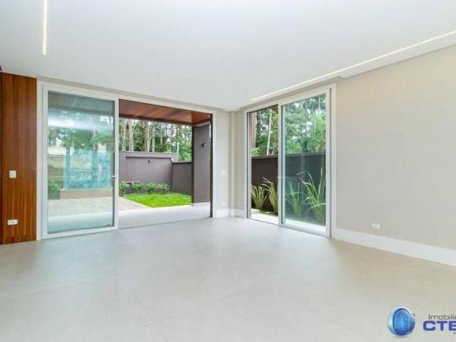 Casa de Condomínio para venda em Santa Felicidade de 307.00m² com 4 Quartos, 4 Suites e 4 Garagens