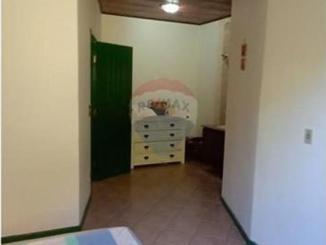 Casa de Condomínio para venda em Santa Isabel de 360.00m² com 3 Quartos e 2 Suites