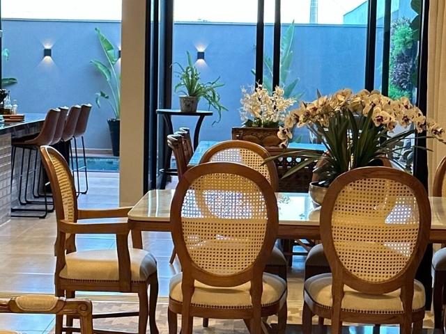 Casa de Condomínio para venda em Santa Luzia em Araçatuba São Paulo de 249.00m² com 3 Quartos, 3 Suítes e 4 Garagens