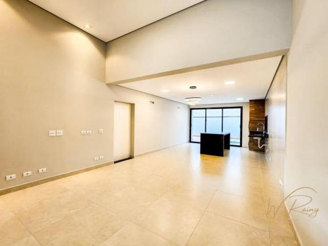 Casa de Condomínio para venda em Santa Rosa de 158.00m² com 3 Quartos, 3 Suites e 4 Garagens