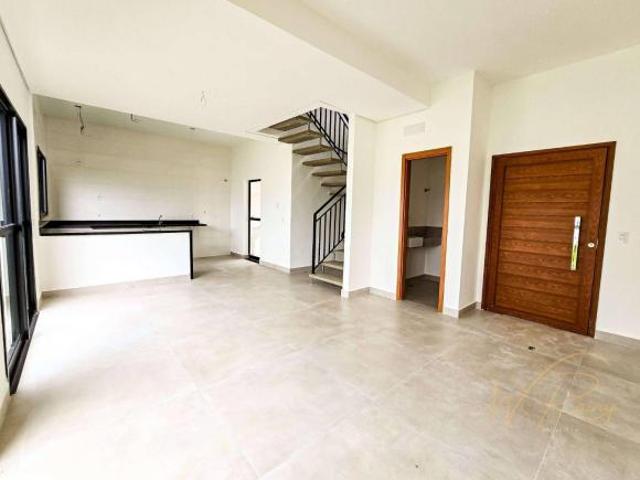 Casa de Condomínio para venda em Santa Rosa de 128.00m² com 3 Quartos, 1 Suite e 2 Garagens