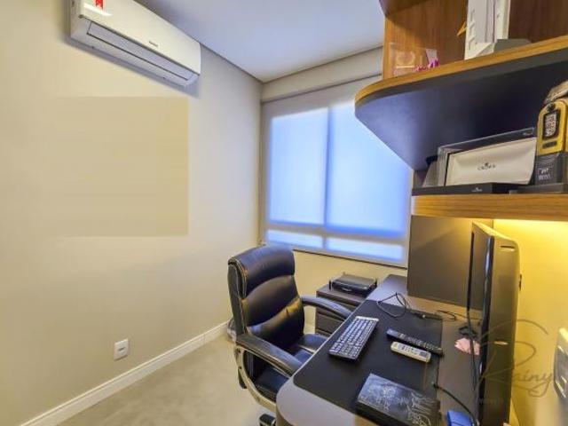 Casa de Condomínio para venda em Santa Rosa de 228.00m² com 3 Quartos, 3 Suites e 4 Garagens