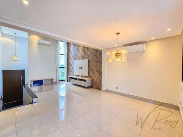 Casa de Condomínio para venda em Santa Rosa de 237.00m² com 3 Quartos, 3 Suites e 4 Garagens