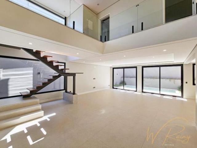 Casa de Condomínio para venda em Santa Rosa de 305.00m² com 4 Quartos, 4 Suites e 4 Garagens