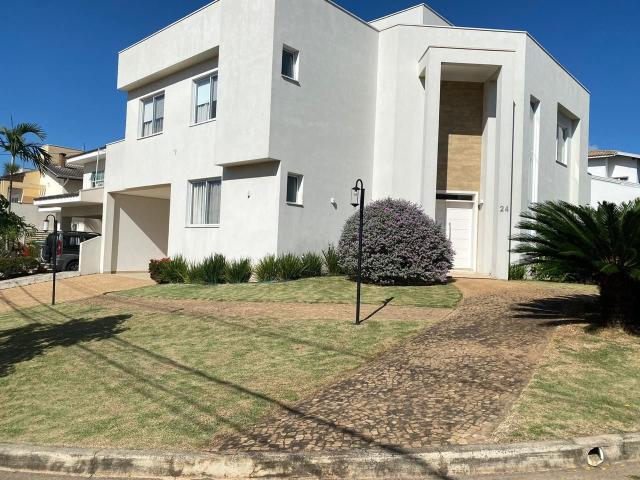 Casa de Condomínio para venda em Santa Rosa em Vinhedo São Paulo de 320.00m² com 3 Quartos, 3 Suítes e 4 Garagens