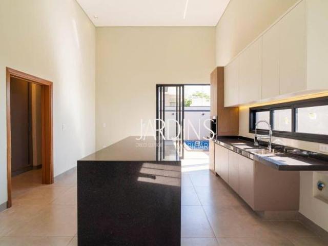 Casa de Condomínio para venda em Bonfim Paulista de 164.00m² com 3 Quartos, 3 Suites e 4 Garagens