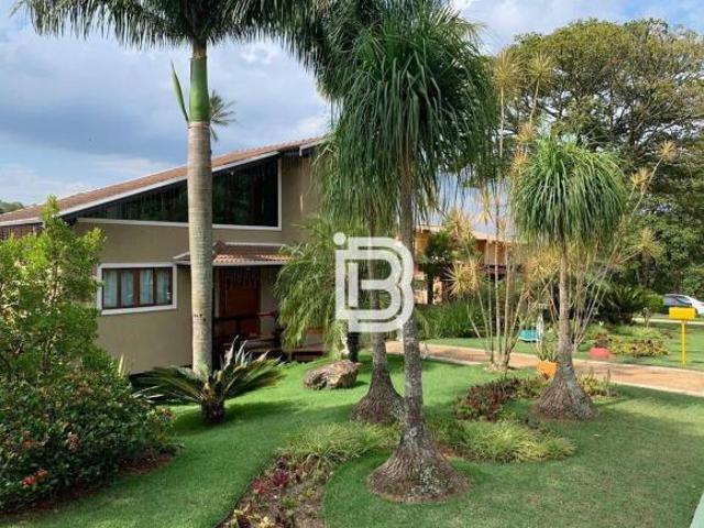 Casa de Condomínio para venda em Serra Dos Lagos de 600.00m² com 4 Quartos, 3 Suites e 2 Garagens