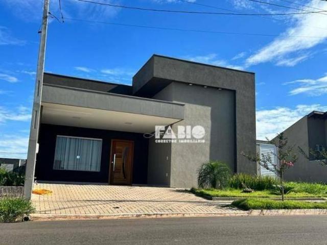 Casa de Condomínio para venda em Setlife Residence Club 2 de 125.00m² com 3 Quartos, 1 Suite e 2 Gar