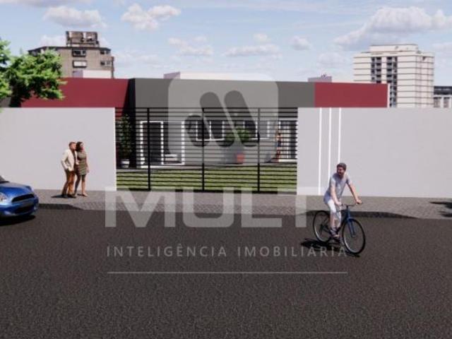 Casa de Condomínio para venda em Shopping Park, Uberlândia