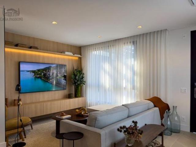 Casa de Condomínio para venda em Swiss Park de 208.00m² com 3 Quartos, 3 Suites e 2 Garagens