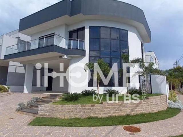 Casa de Condomínio para venda em Swiss Park de 320.00m² com 3 Quartos, 3 Suites e 4 Garagens