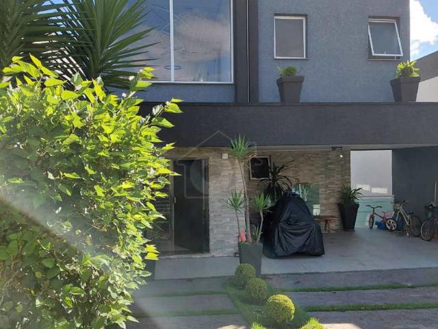 Casa de Condomínio para venda em Suru em Santana De Parnaíba São Paulo de 260.00m² com 3 Quartos, 3 Suítes e 2 Garagens