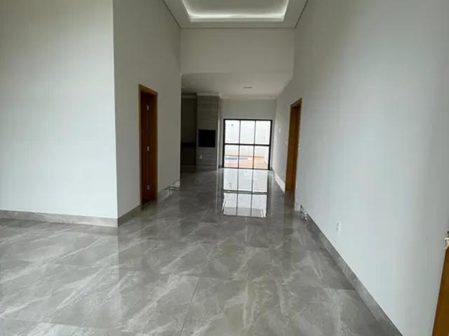 Casa de condomínio para venda possui 150 metros quadrados com 3 quartos