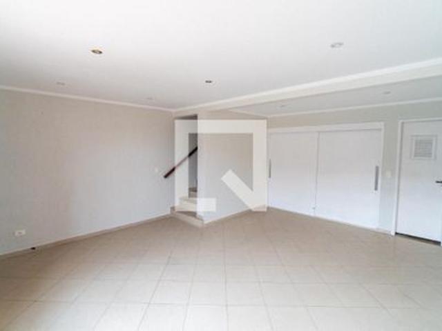 Casa de condomínio para alugar com 185m², 3 quartos e 2 vagas