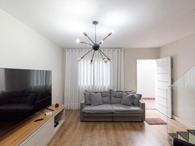 Casa de condomínio para alugar com 110m², 2 quartos e 2 vagas