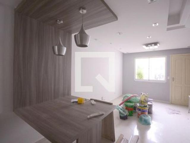 Casa de condomínio para alugar com 120m², 3 quartos e 2 vagas