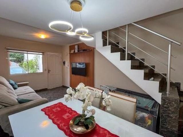 Casa de condomínio para alugar com 120m², 3 quartos e 2 vagas