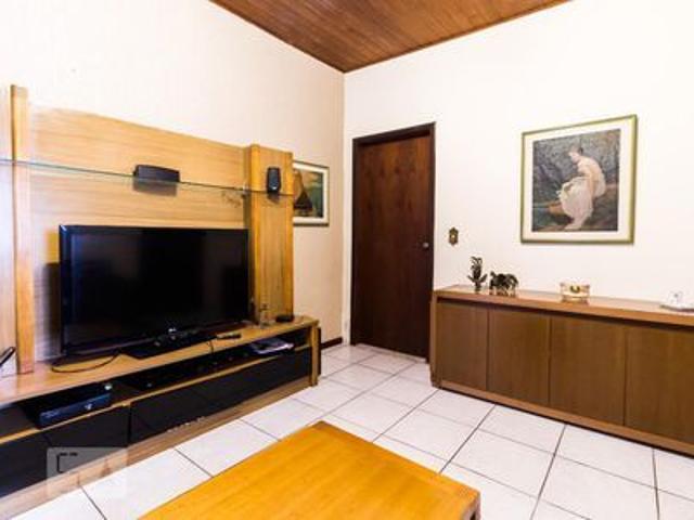 Casa de condomínio para alugar com 120m², 4 quartos e 2 vagas