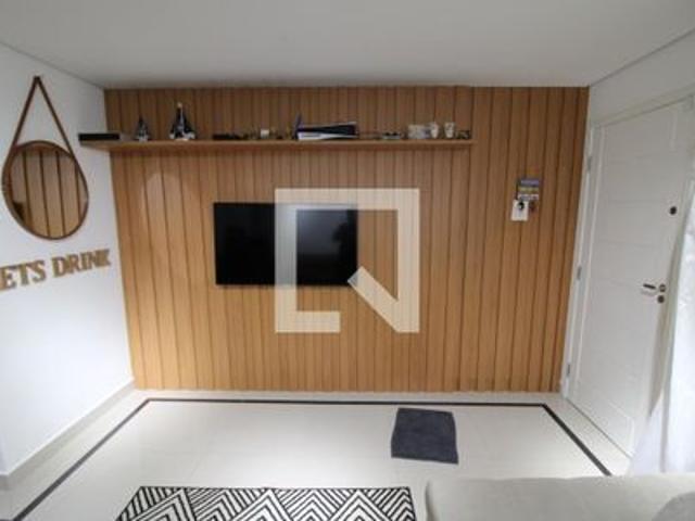 Casa de condomínio para alugar com 122m², 2 quartos e 2 vagas