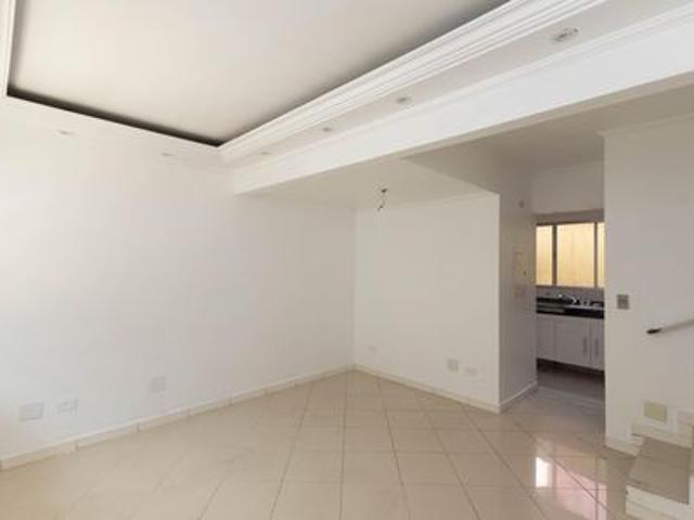 Casa de condomínio para alugar com 135m², 3 quartos e 1 vaga