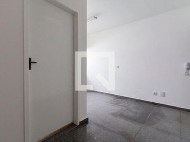 Casa de condomínio para alugar com 50m², 1 quarto e sem vaga