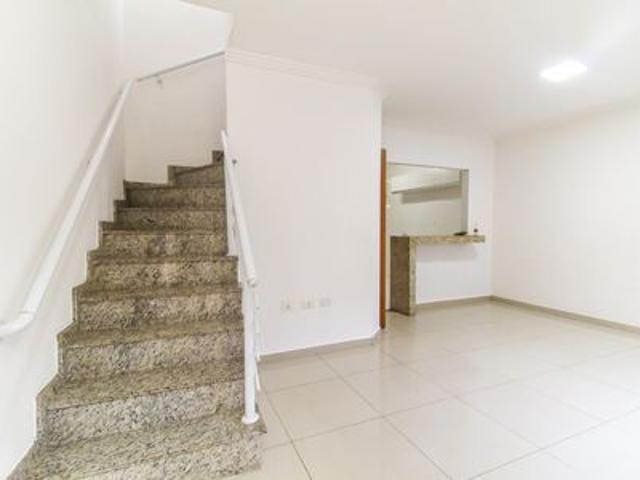 Casa de condomínio para alugar com 60m², 3 quartos e 2 vagas